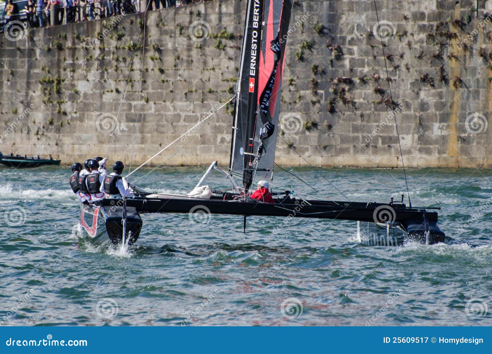 Alinghi Compete in the Extreme Editorial Photography - Image of crew ...
