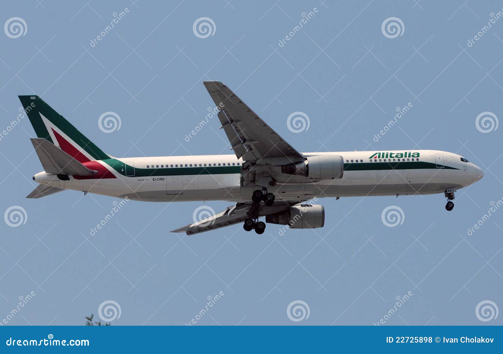 Alitalia Boeing 767 Long Range Jet Airplane Editorial Stock Photo ...
