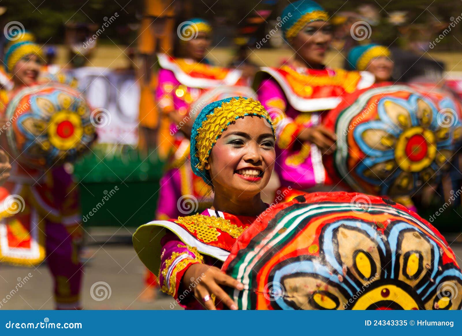 Aliwan Fiesta 2012 editorial image. Image of traditional - 24343335