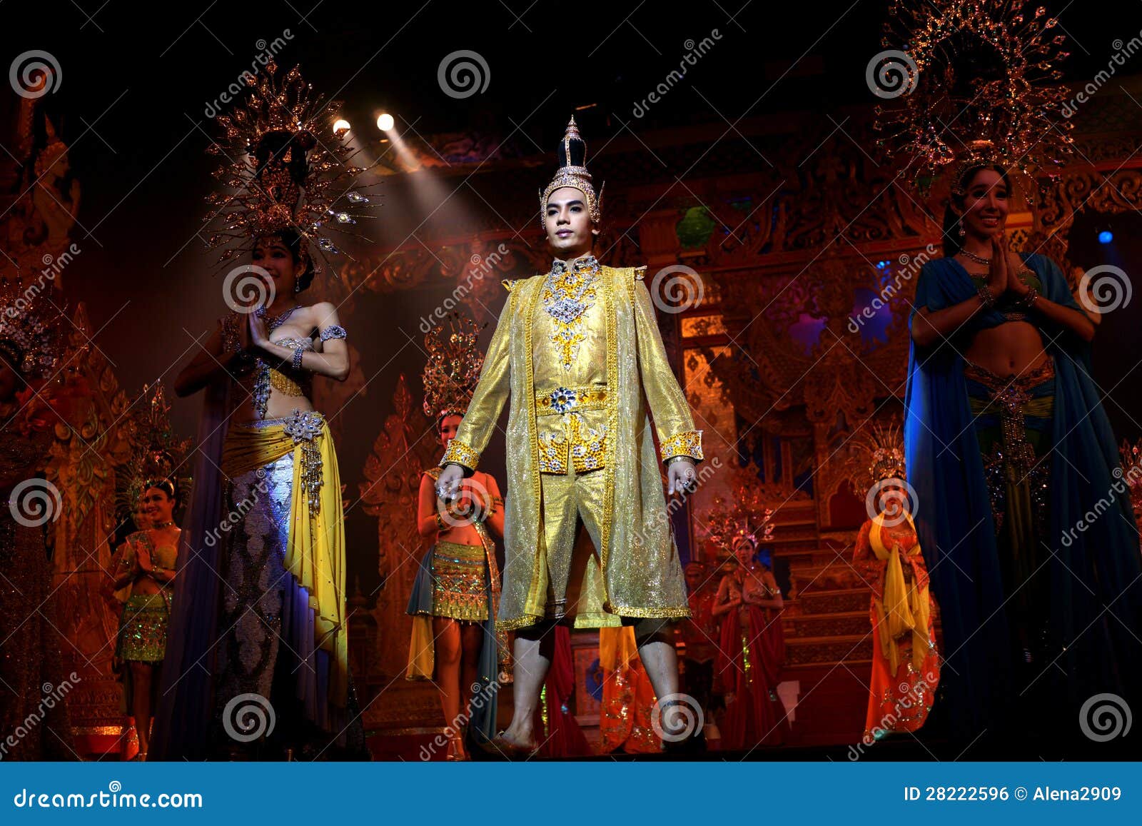 Alkazar-show editorial photo. Image of tour, stage, tourism - 28222596