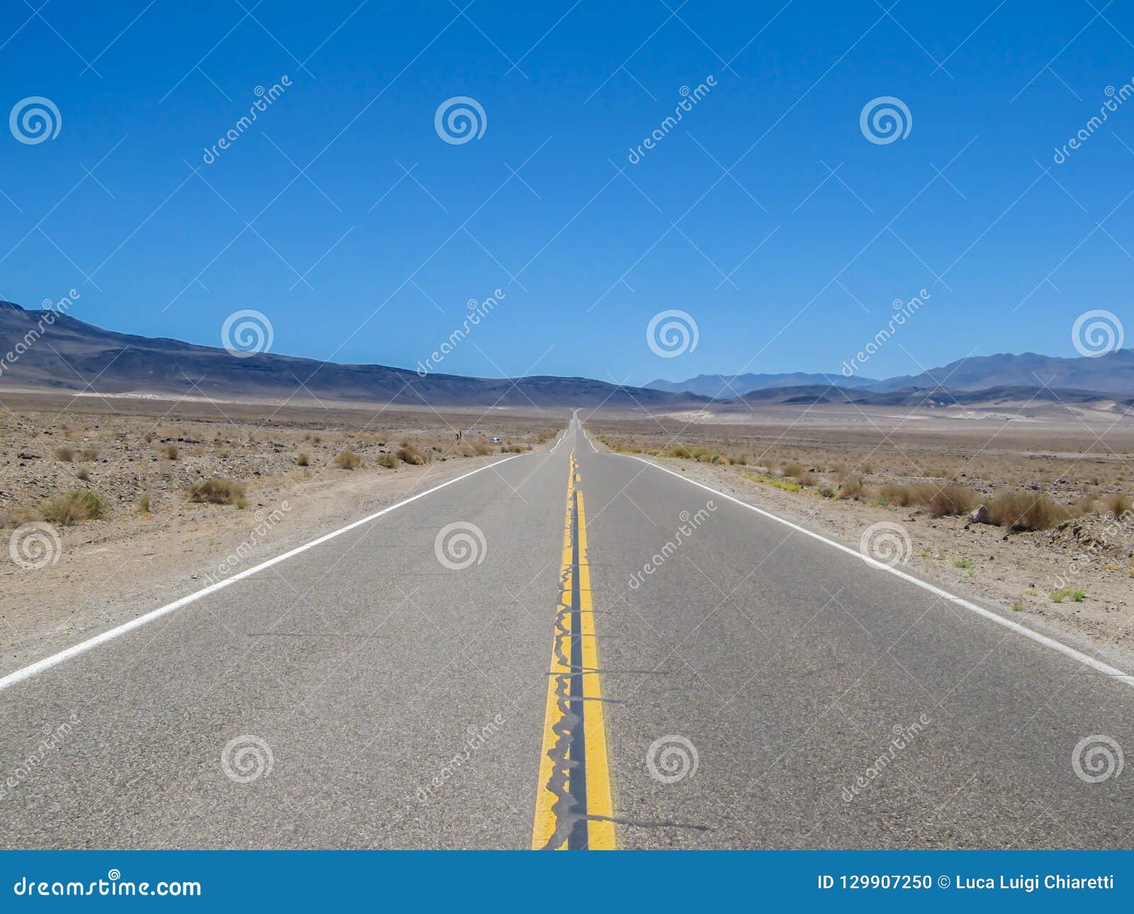 It`s a long road stock photo. Image of utah, landscapes - 129907250