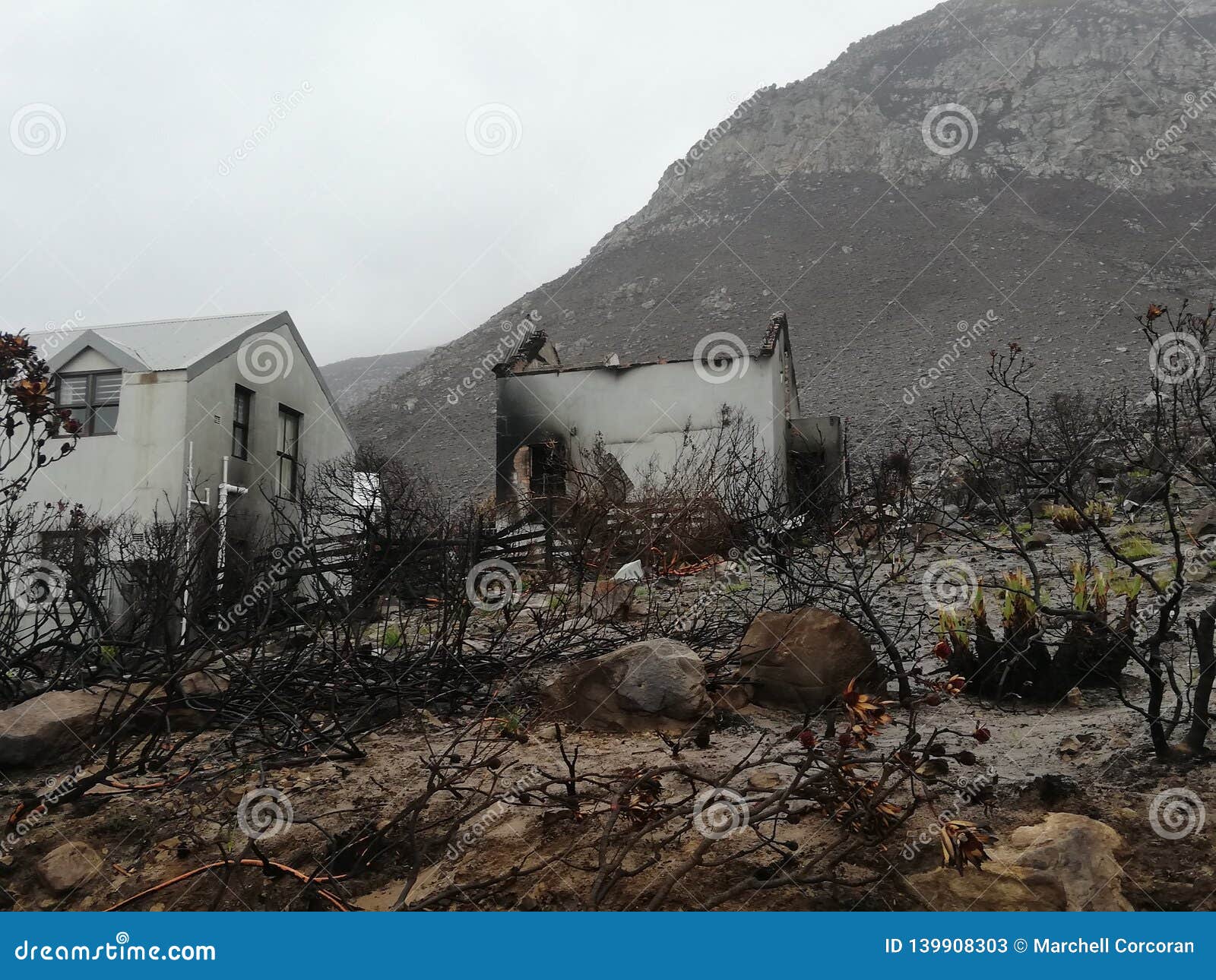 Burned house stock image. Image of mountain, homes, destroyed - 139908303