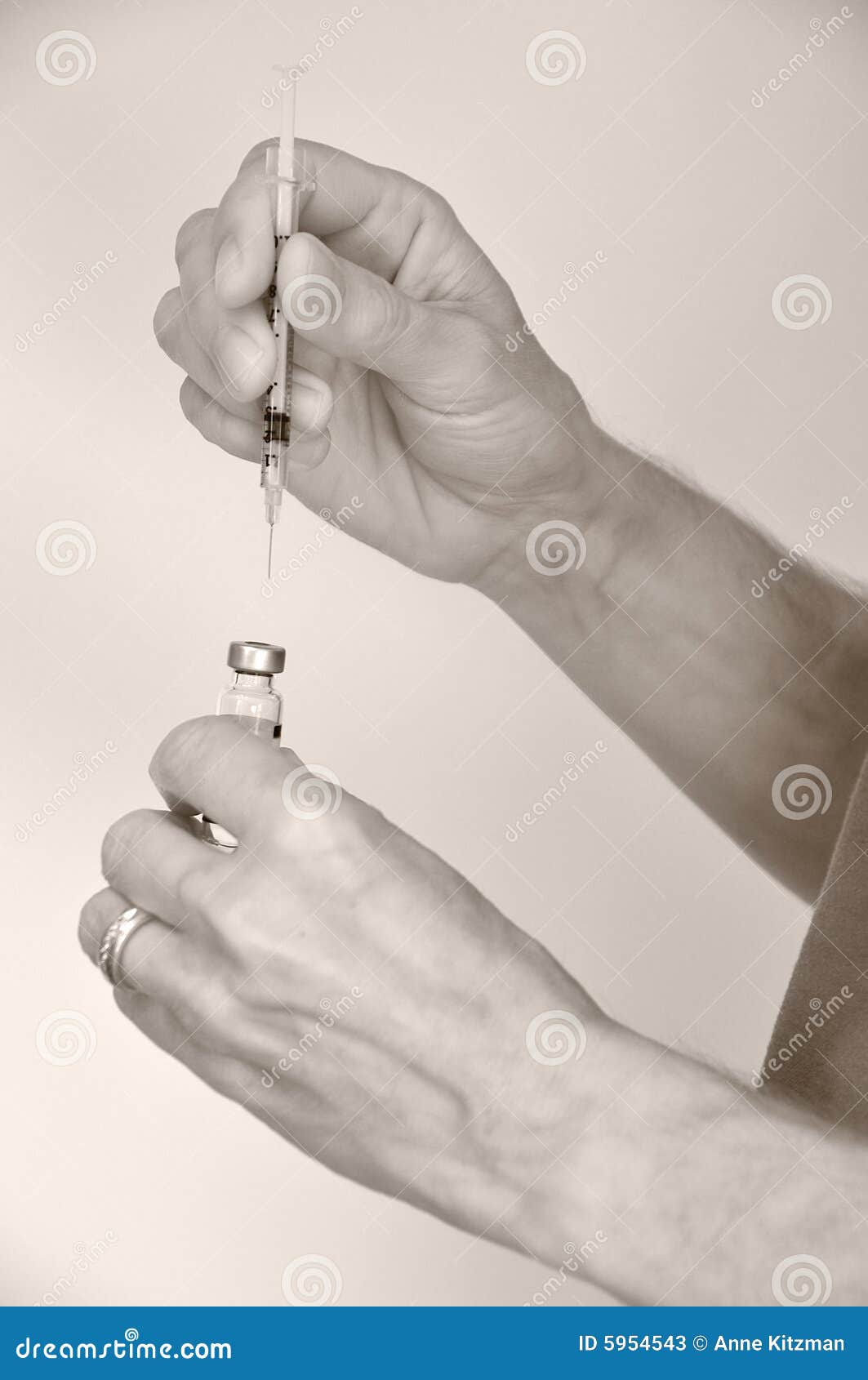 Allergy Syringe stock image. Image of container, accurate - 5954543