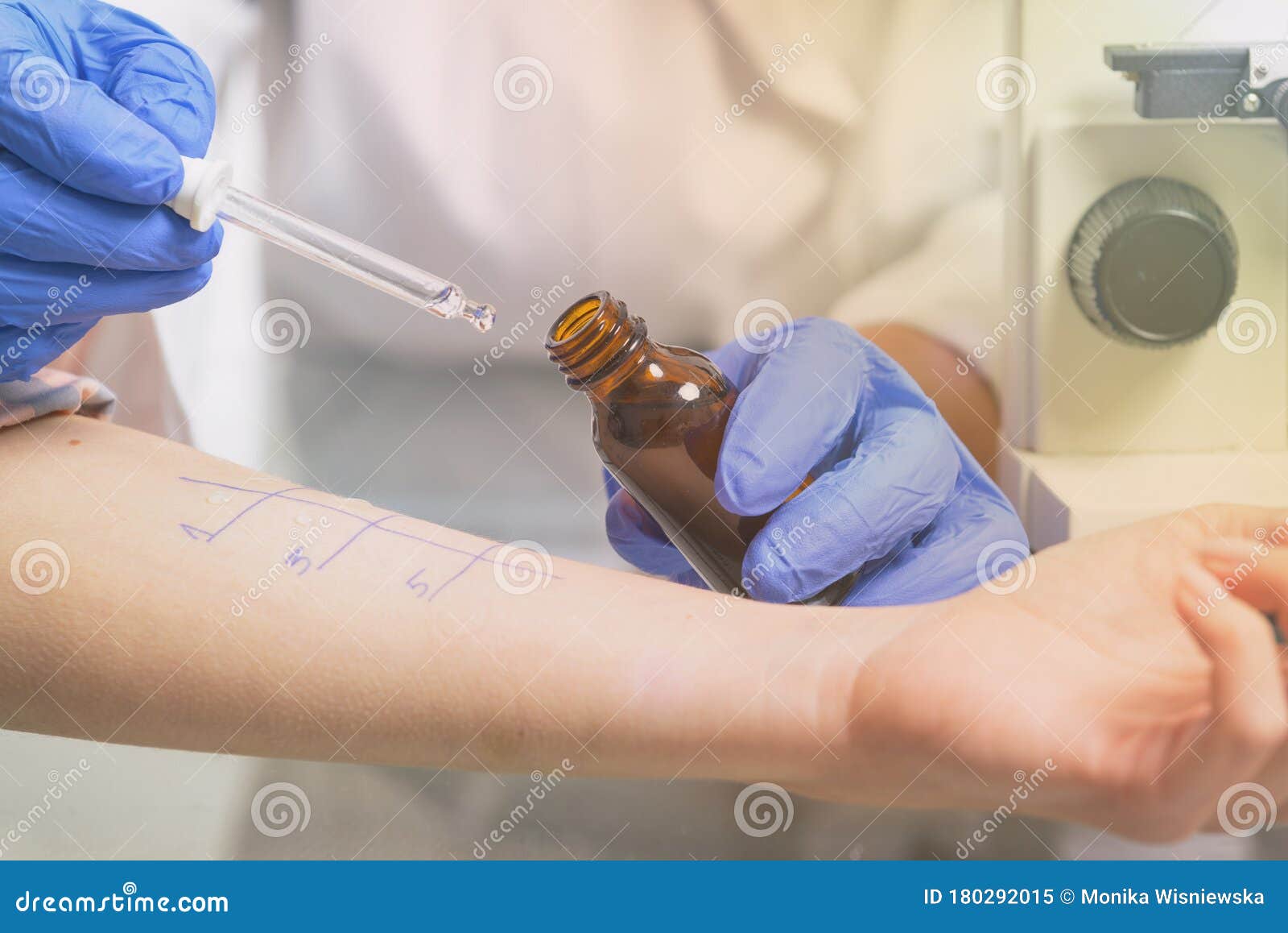 Allergy Tests in Laboratory Stock Image - Image of patient, liquid ...