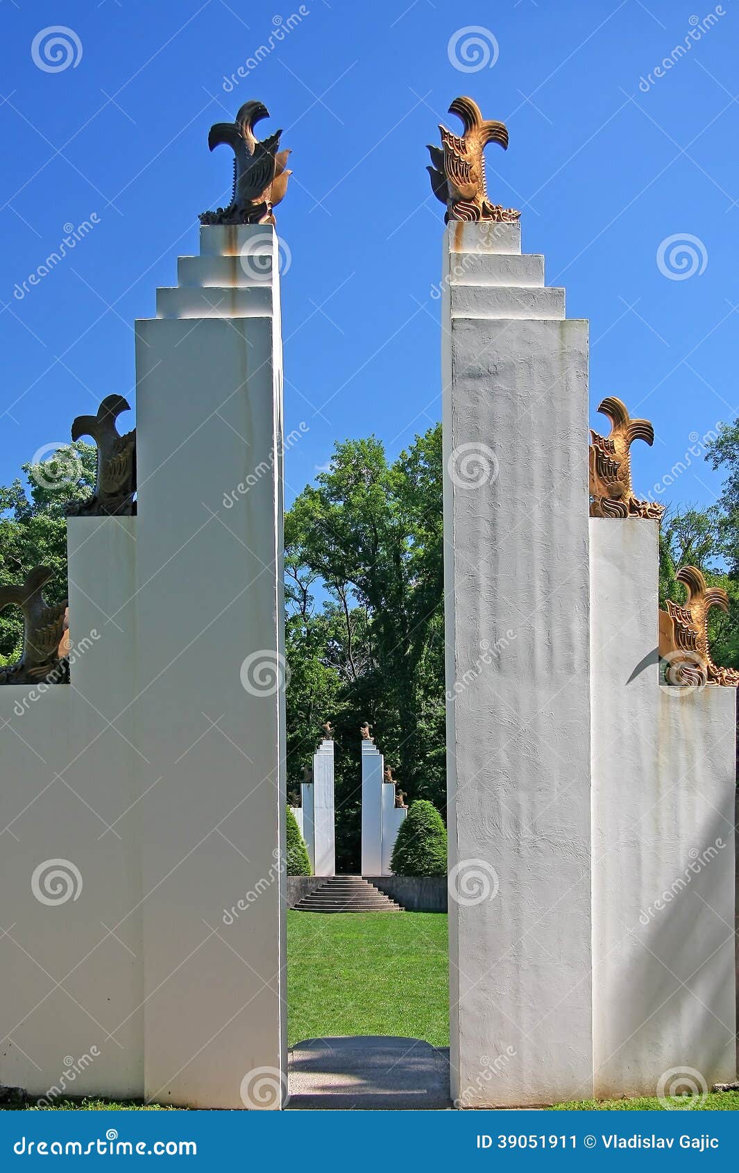 Allerton park stock image. Image of blue, alley, flowers - 39051911