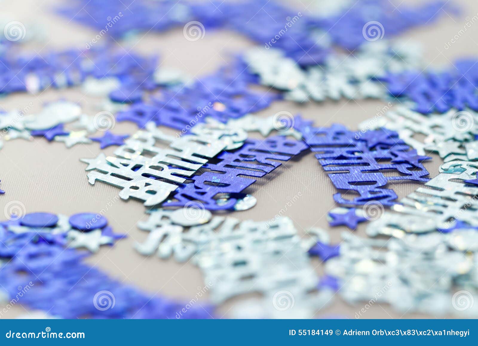 Alles Gute Zum Geburtstag Confetti Stockbild - Bild von muster, partei ...