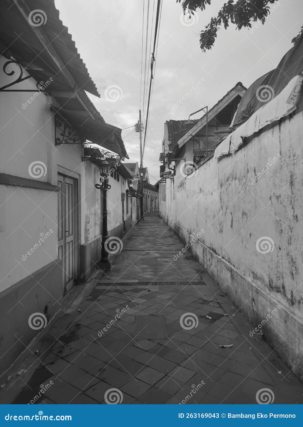 Alley Monochrome History Street Stock Image - Image of infrastructure ...