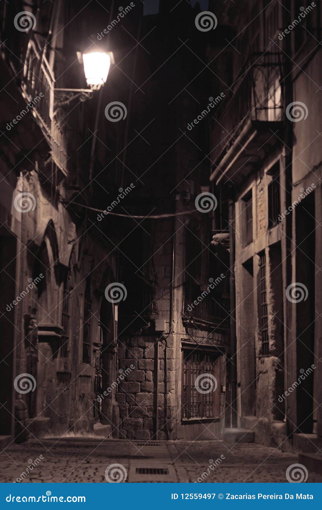 An alley by night stock image. Image of back, corridor - 12559497