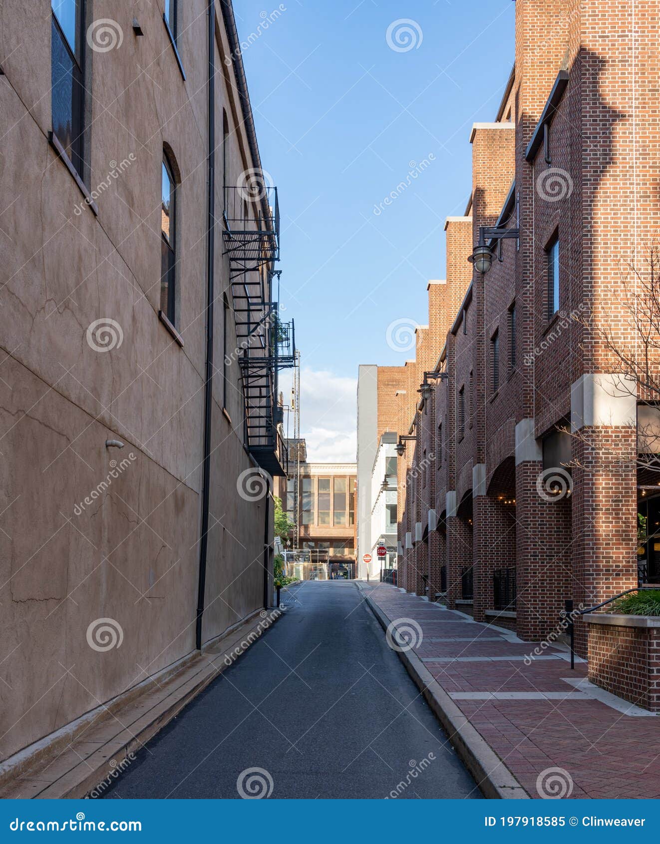 Alleyway in the City stock image. Image of landscape - 197918585