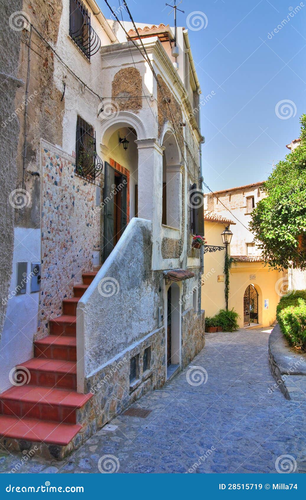 Alleyway. Scalea. Calabria. Italy. Stock Image - Image of brickwall ...
