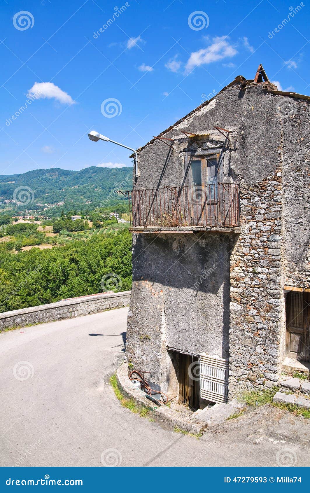 Alleyway. Viggianello. Basilicata. Italy. Stock Image - Image of ...