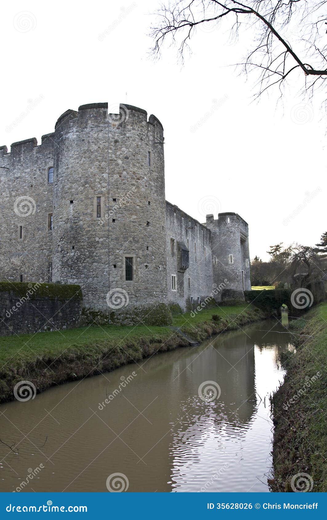 Allington Castle stock photo. Image of fort, history - 35628026