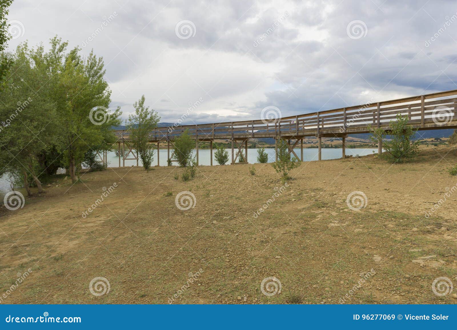 The Alloz Reservoir in Lerate Stock Image - Image of reservoir, nature ...