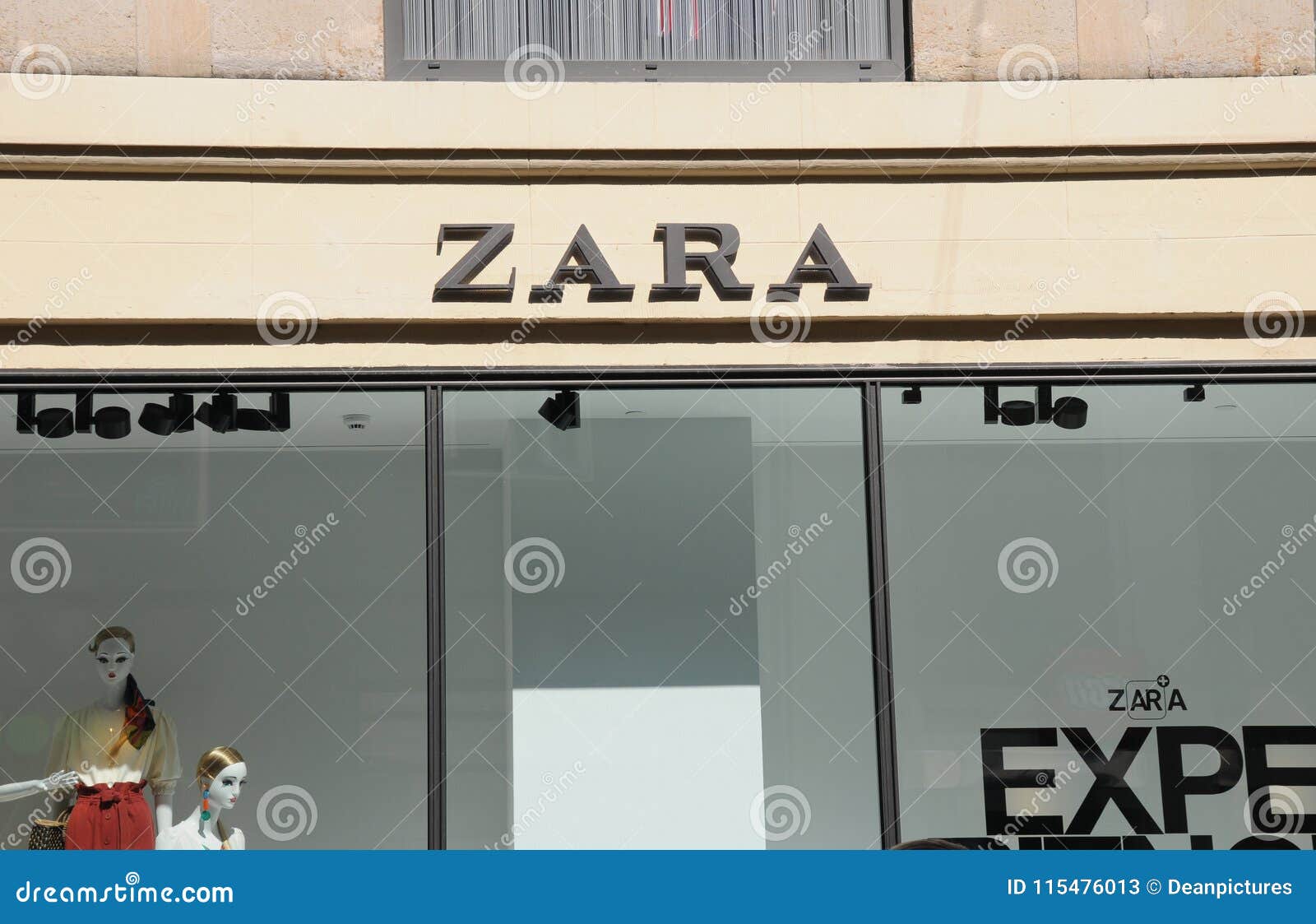 Almacén de Zara foto de archivo editorial. Imagen de almacén - 115476013