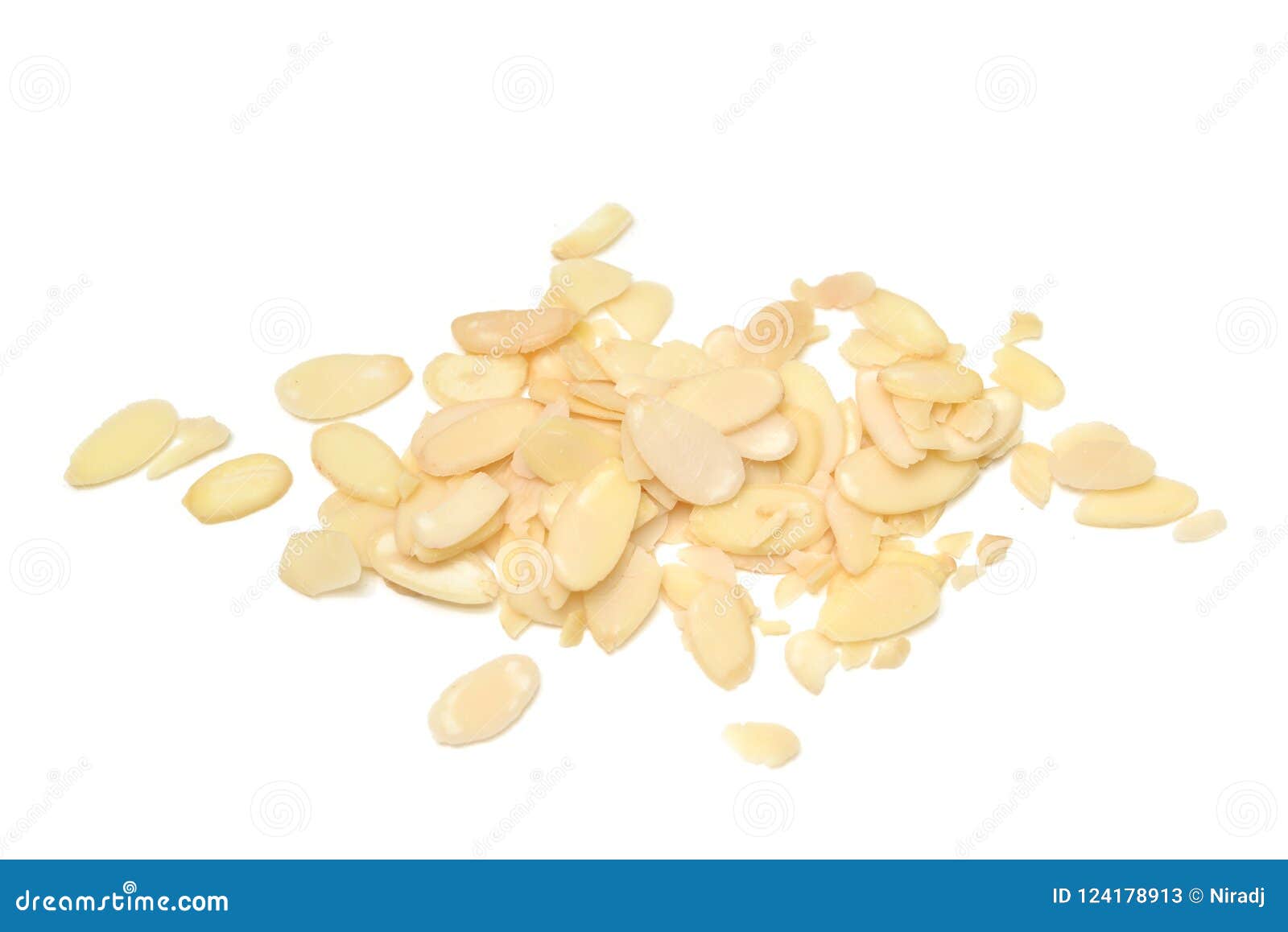 Almendra Cortada En El Fondo Blanco Imagen de archivo - Imagen de crudo ...