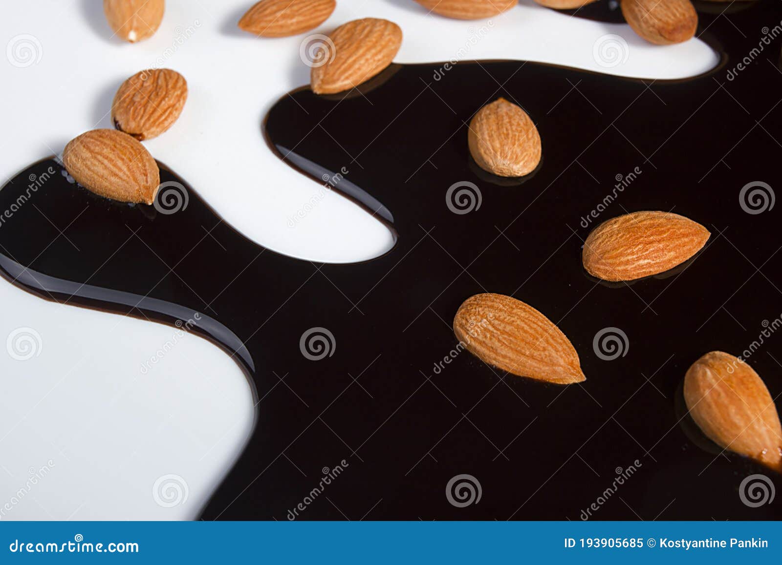 Almonds and Melted Chocolate Stock Image - Image of broken, nutrition ...