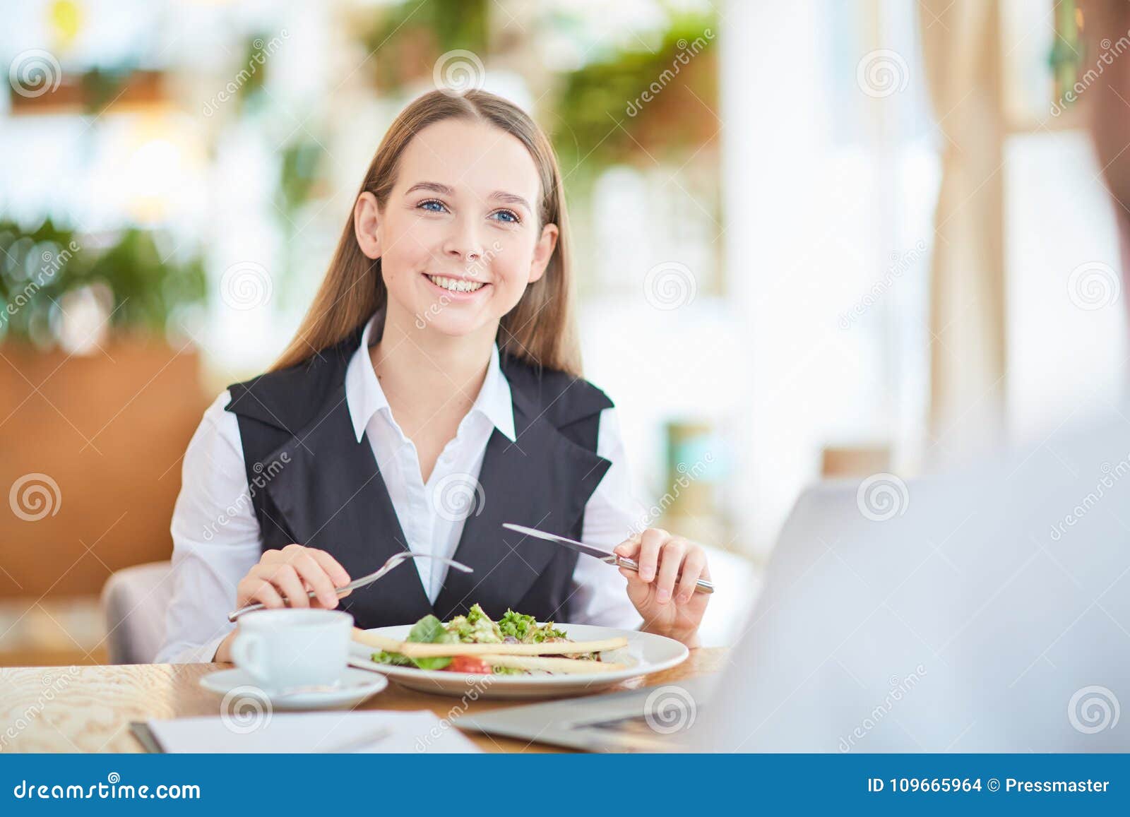 Almorzar Almuerzo De Negocios Foto de archivo - Imagen de ejecutivo ...