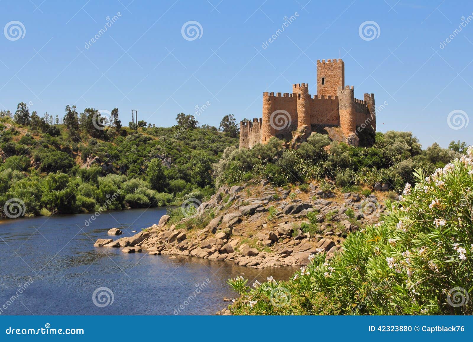 Almourol castle stock photo. Image of river, famous, historic - 42323880