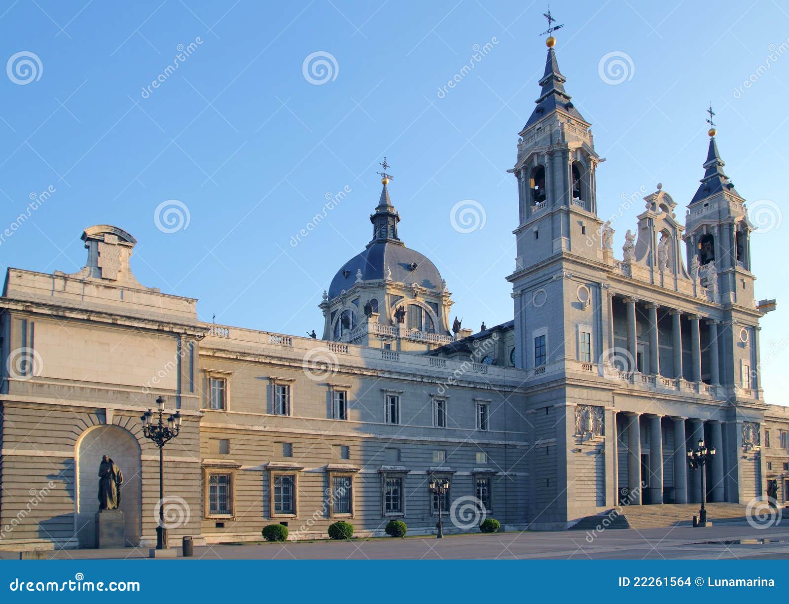Famous Churches In Madrid