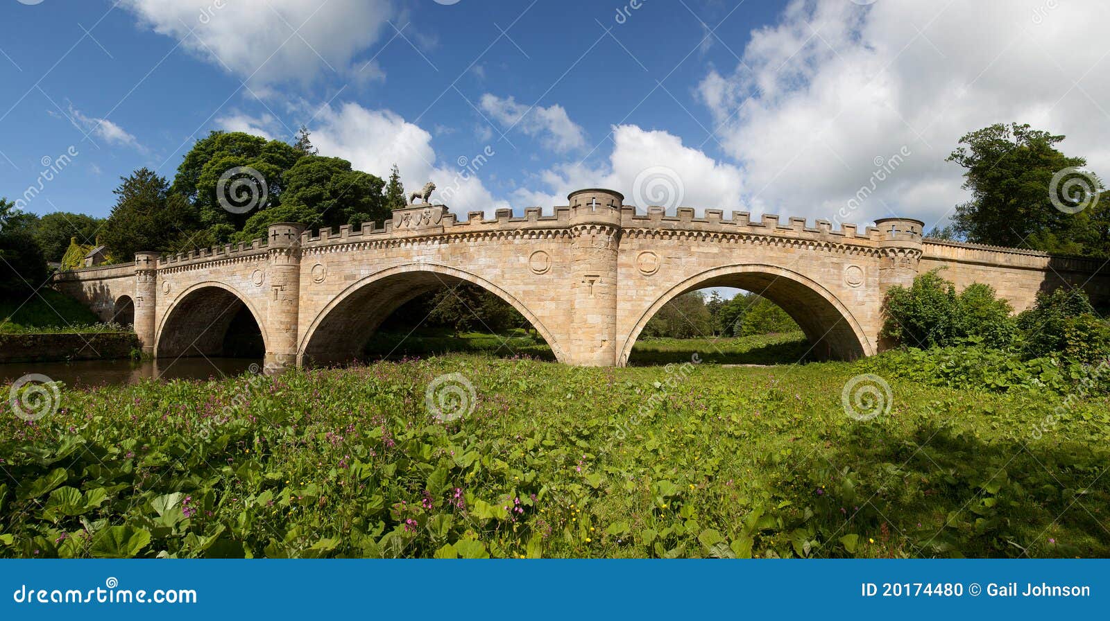Alnwick Castle and Its Lion Bridge Stock Photo - Image of lion ...