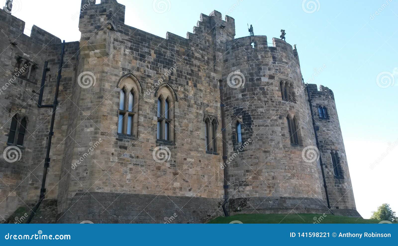 Alnwick Castle on a Lovely Sunny Day Stock Image - Image of alnwick ...