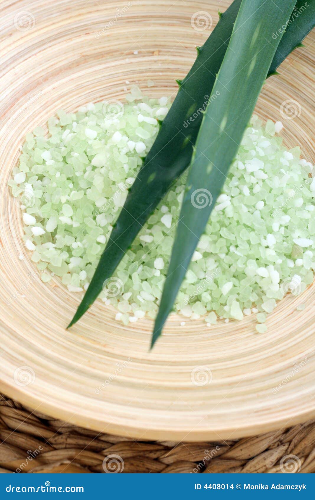 Aloe bath salt stock photo. Image of mineral, herbal, relax - 4408014