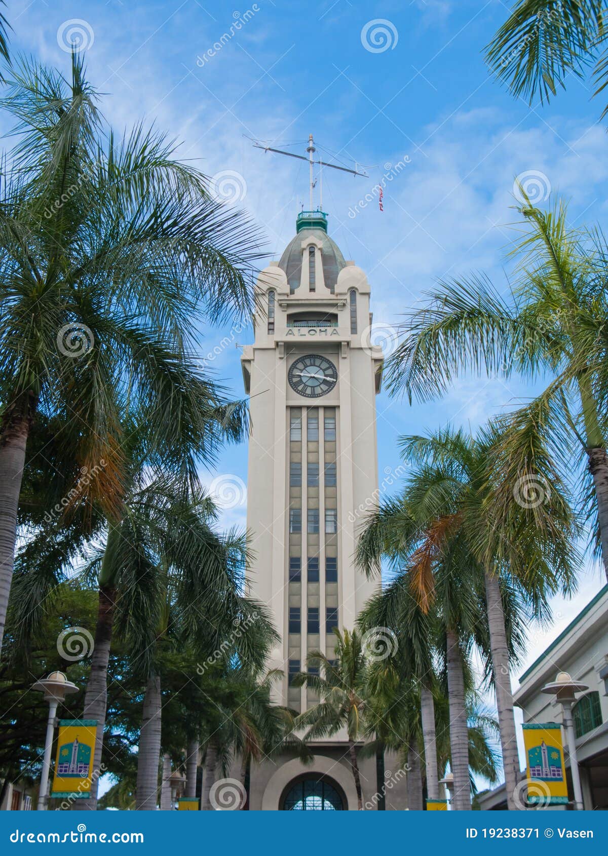 Aloha Tower, Honolulu stock image. Image of blue, attraction - 19238371
