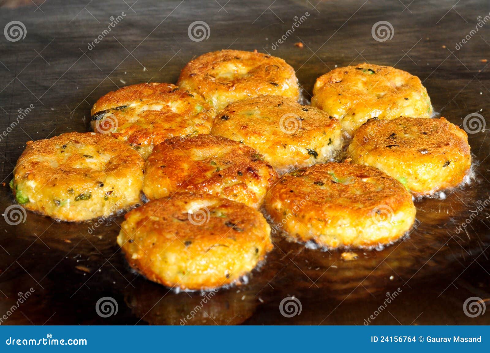Aloo Tikki Chat Stock Images - Image: 24156764