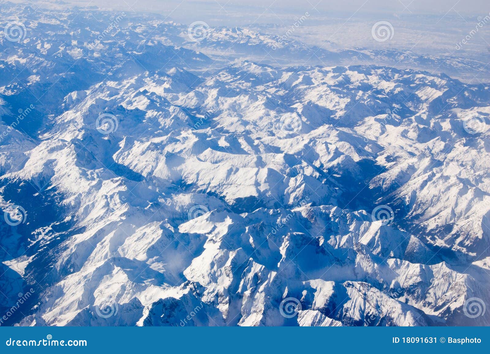 Alpen von oben stockbild. Bild von ansicht, horizontal - 18091631