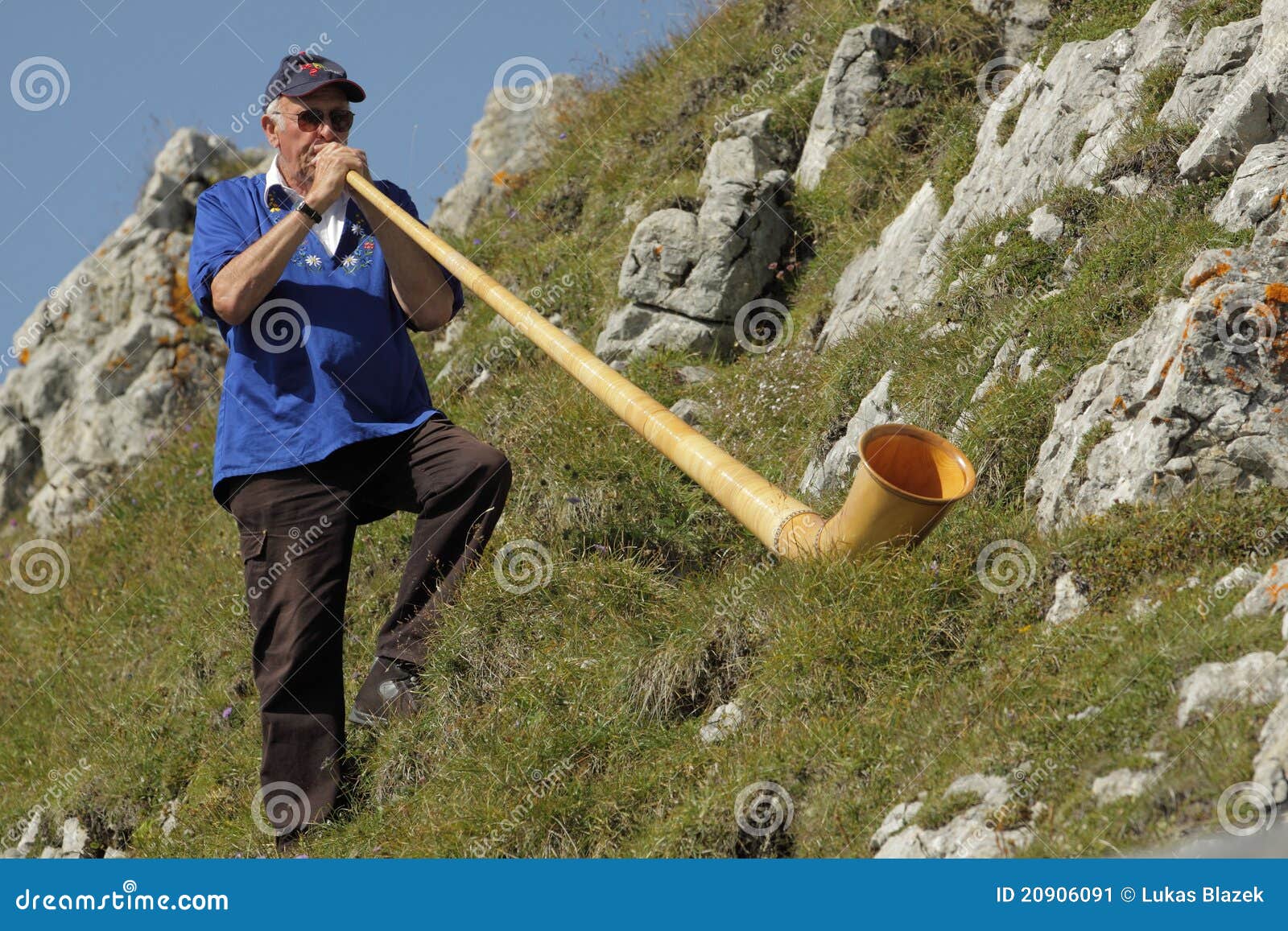 Alphorn player editorial photo. Image of alpine, local - 20906091
