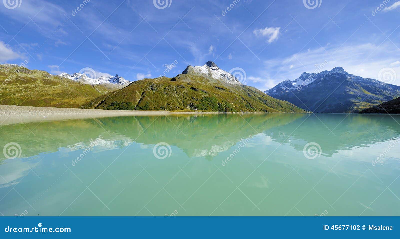 Alpi austriache fotografia stock. Immagine di alpi, austria - 45677102