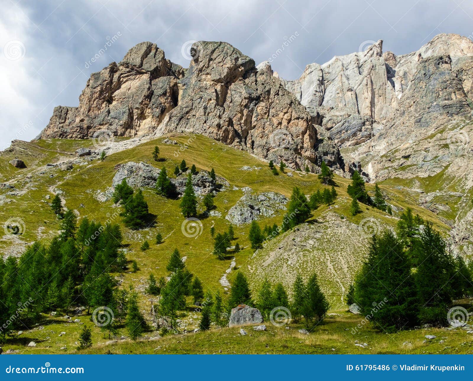 Alpi Italia della dolomia fotografia stock. Immagine di alpinismo ...