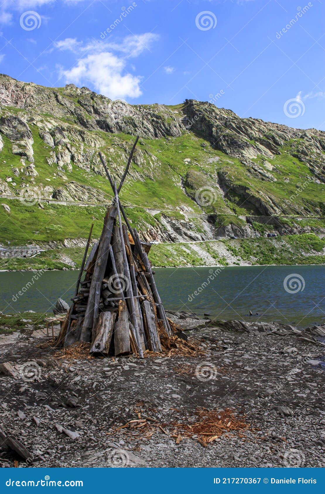 Beautiful Mountain Lake Bonfire Stock Image - Image of scenic, wood ...