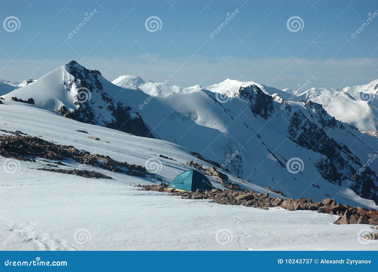 Alpine tent in mountains stock image. Image of adventure - 10243737