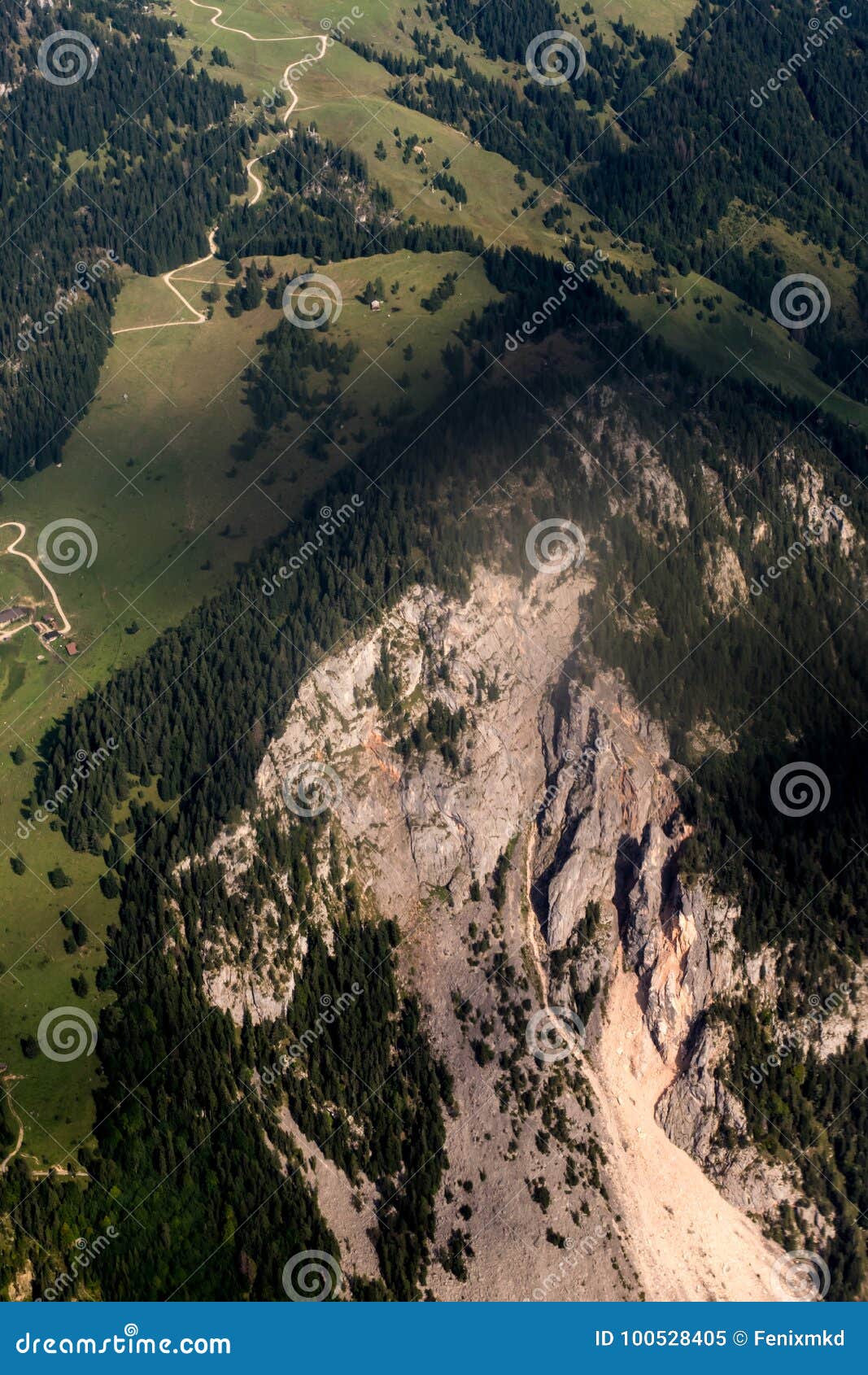 Alpines стоковое изображение. изображение насчитывающей биографической ...