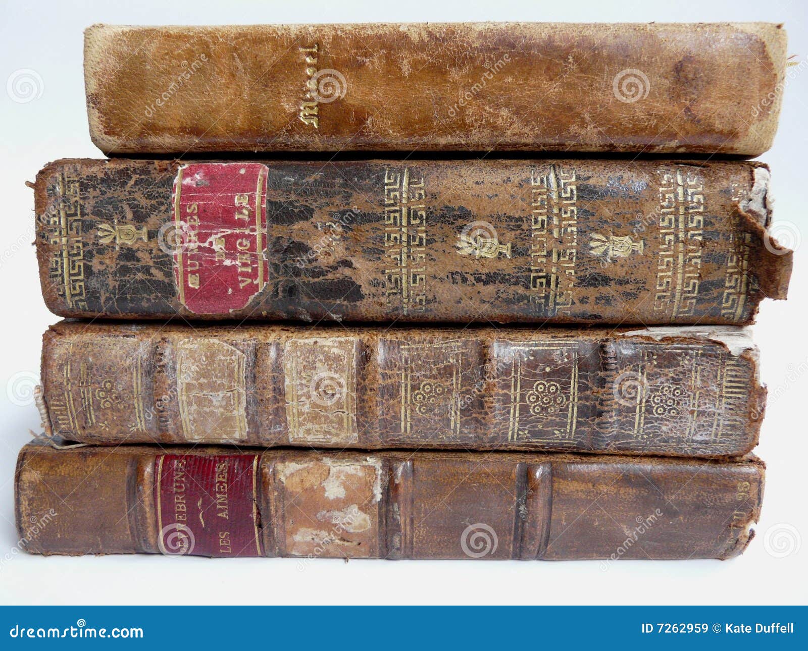 Alt Leder-springen Sie Bücher Stockbild - Bild von lernen, grenze: 7262959