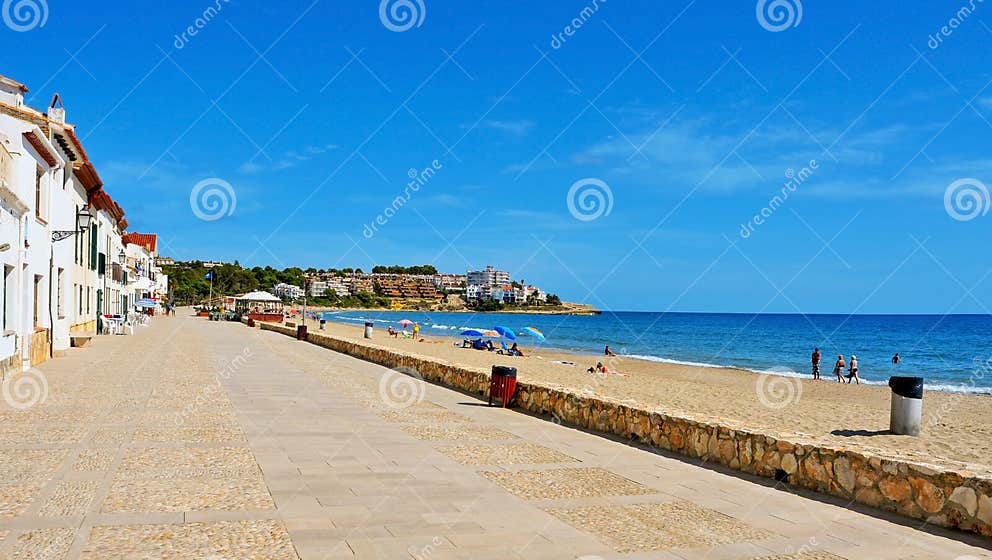 Altafulla, Spain editorial photo. Image of nature, promenade - 24388256