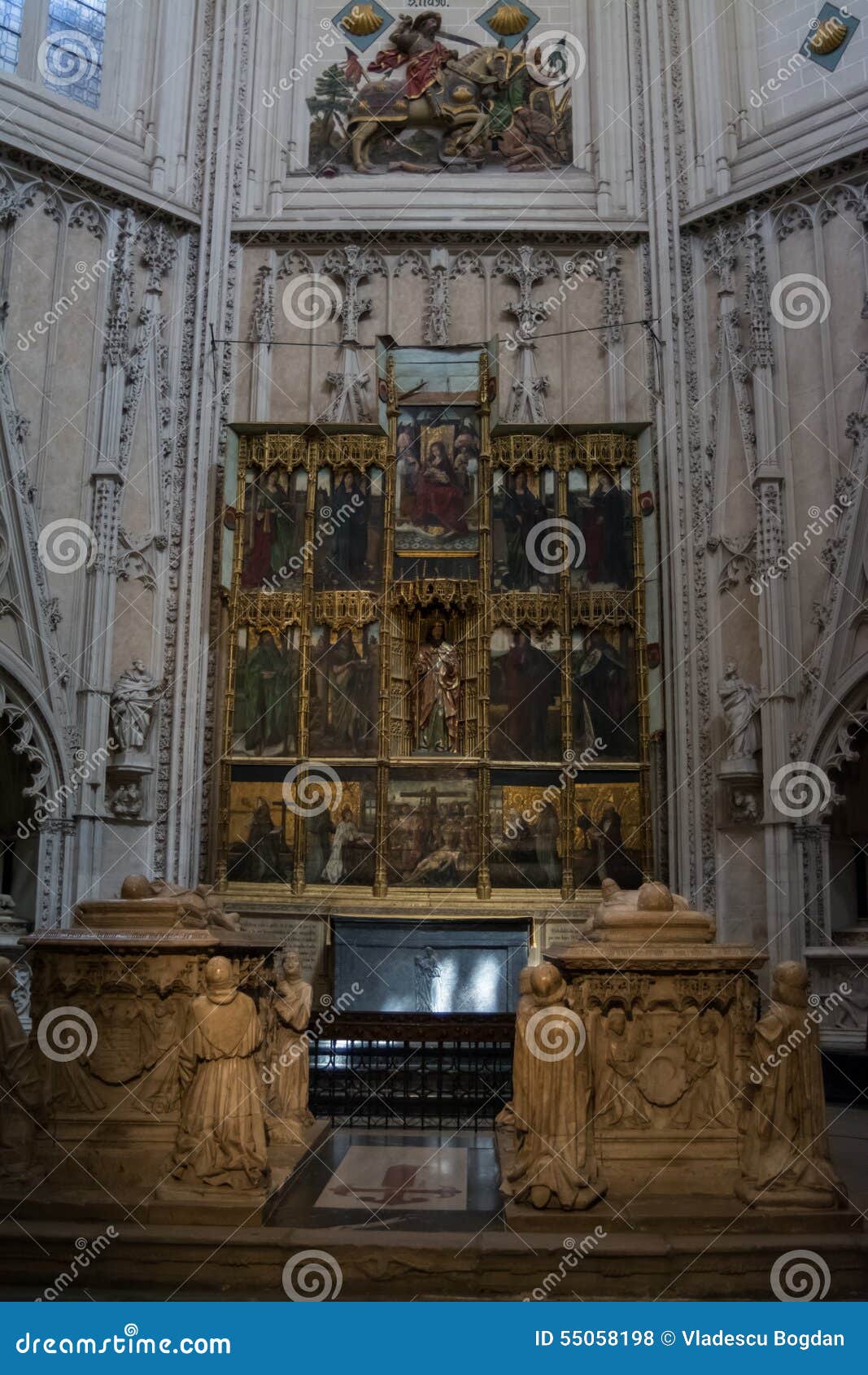 Altar in Cathedral of Toledo, Spain Editorial Stock Photo - Image of ...