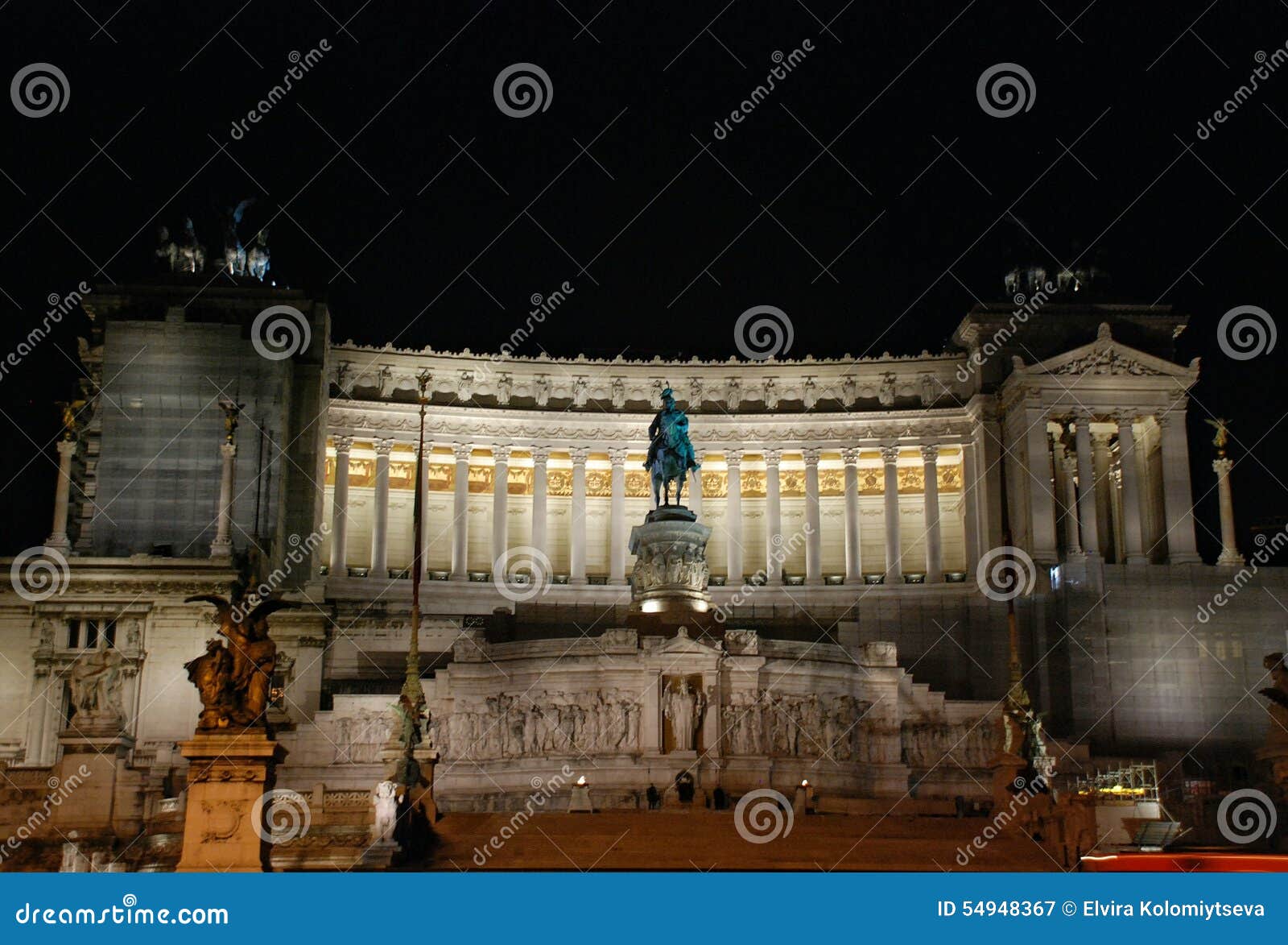 Altar De La Patria En Roma, Italia Imagen de archivo - Imagen de ...