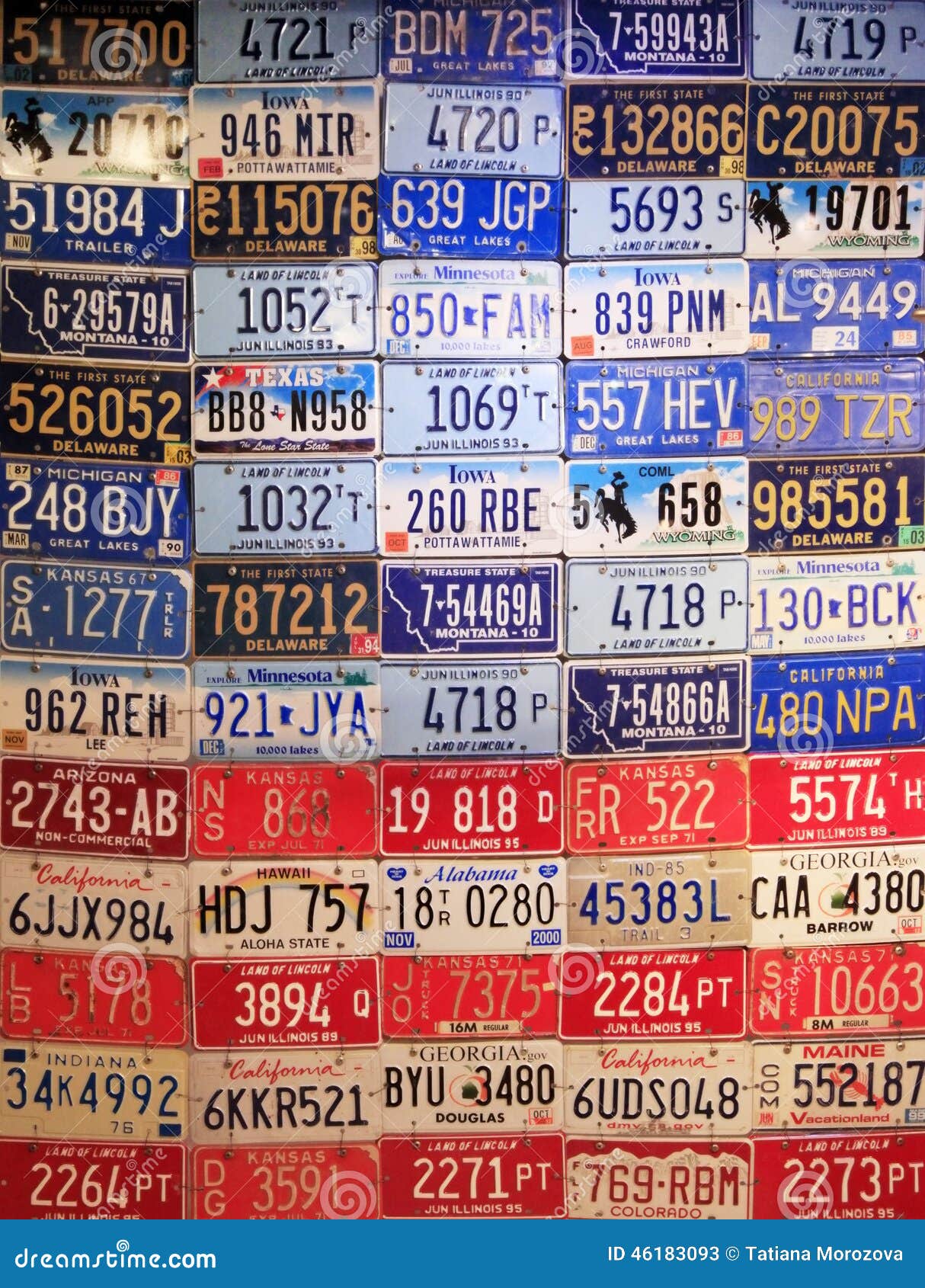 Alte Kfz-Kennzeichen redaktionelles stockfoto. Bild von wiederbelebung ...