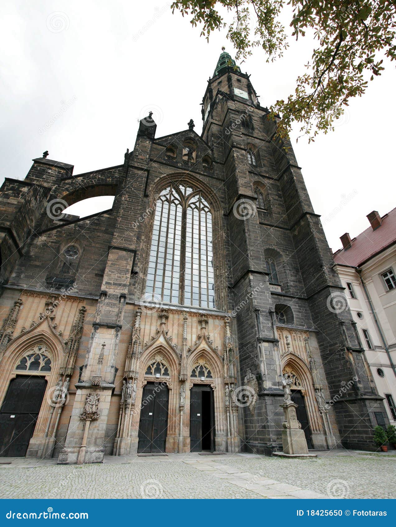 Alte Kirche stockfoto. Bild von stein, religion, kirche - 18425650