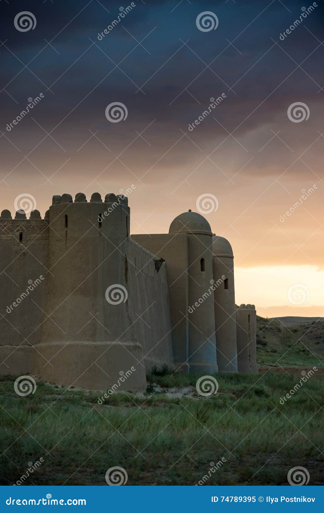 Alte Orientalische Antike Festung Stockbild - Bild von festung, moschee ...