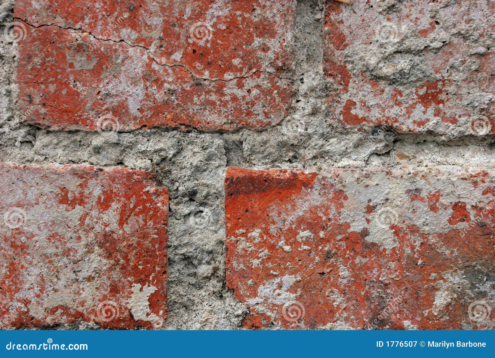 Alte rote Backsteine stockbild. Bild von struktur, kleber - 1776507