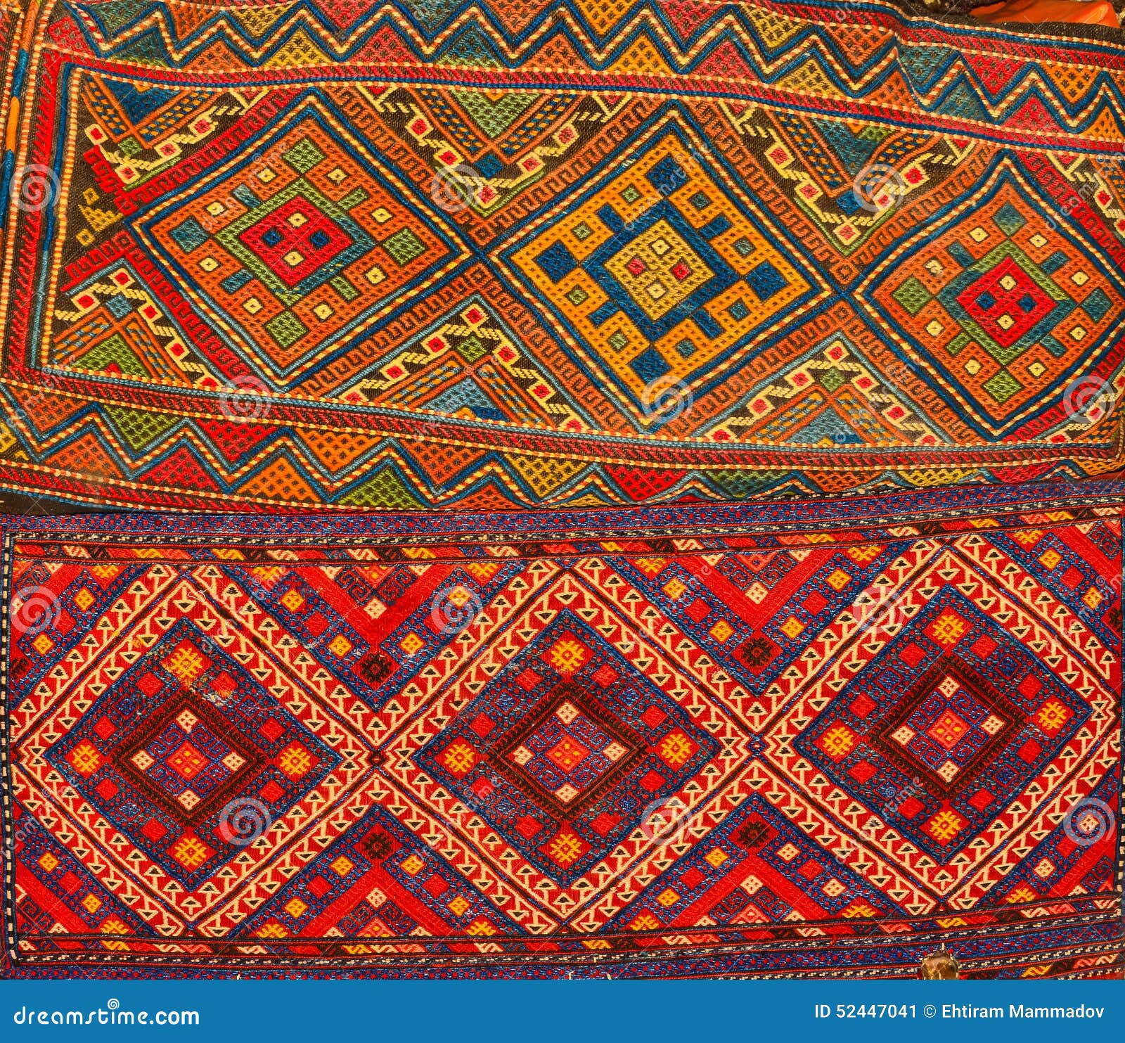 Alte Teppiche stockbild. Bild von aufwendig, teppich - 52447041