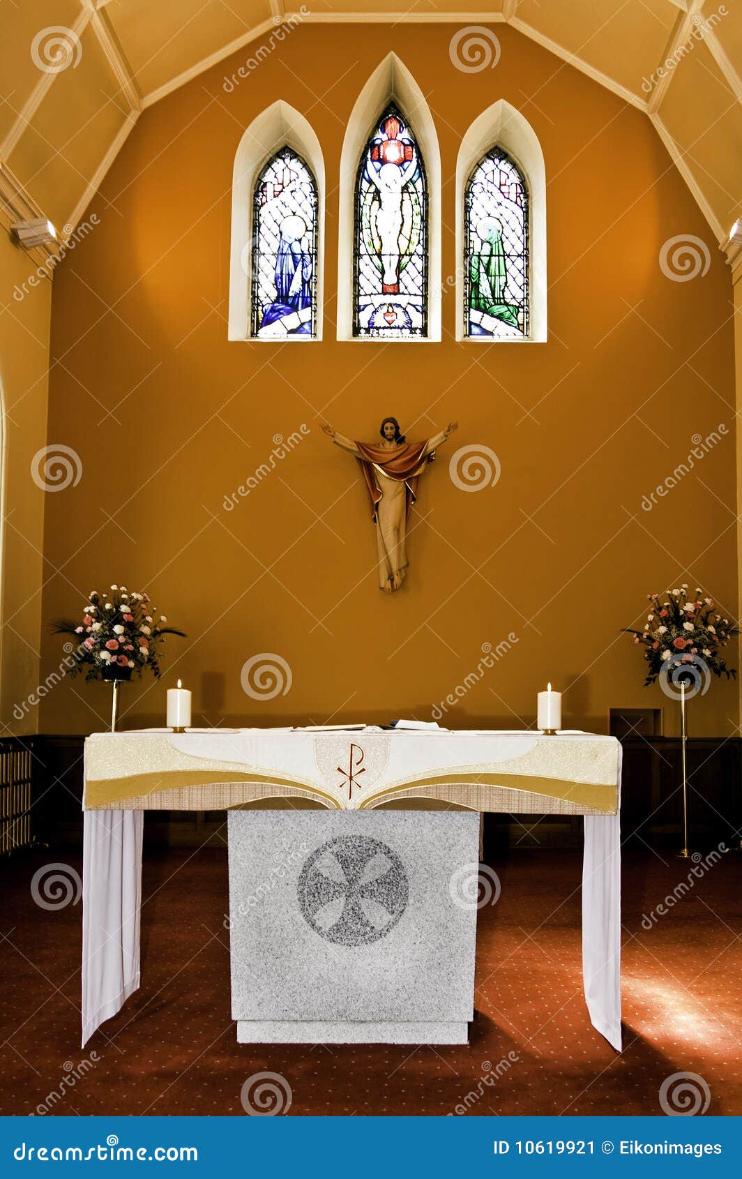 Alter with Christ stock image. Image of christ, marble - 10619921