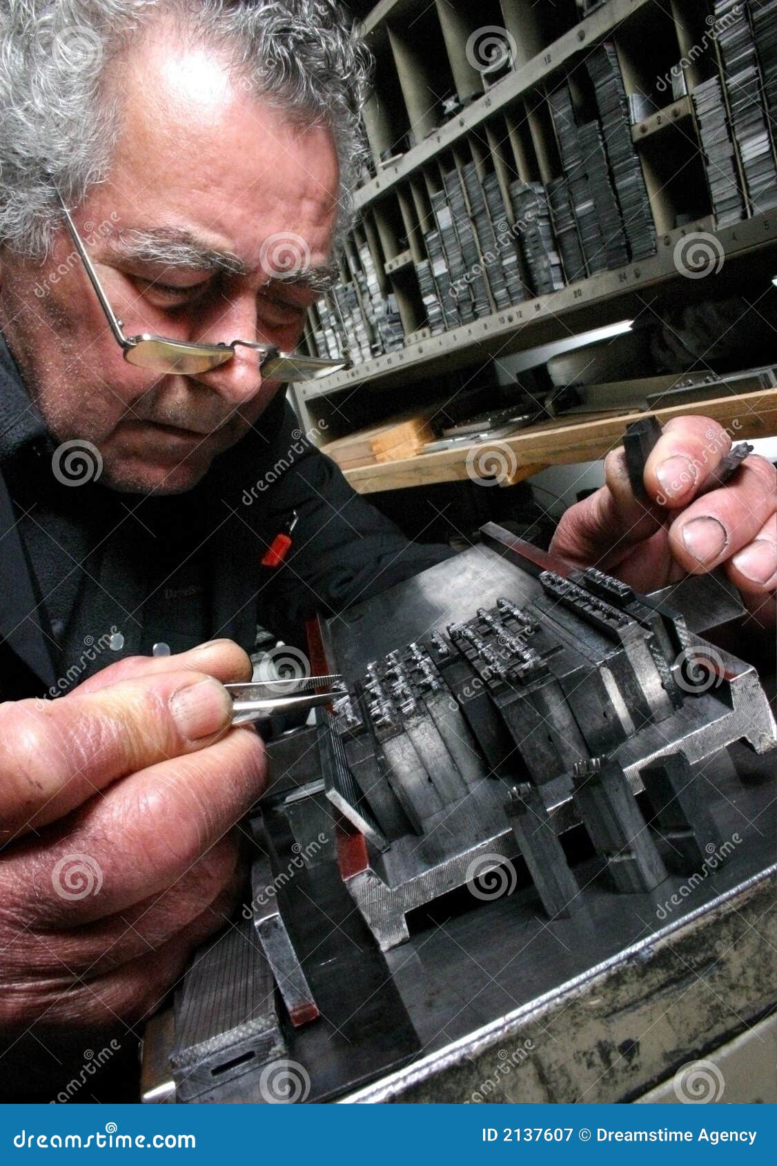 Alter Drucker stockbild. Bild von zeichen, text, alphabet - 2137607