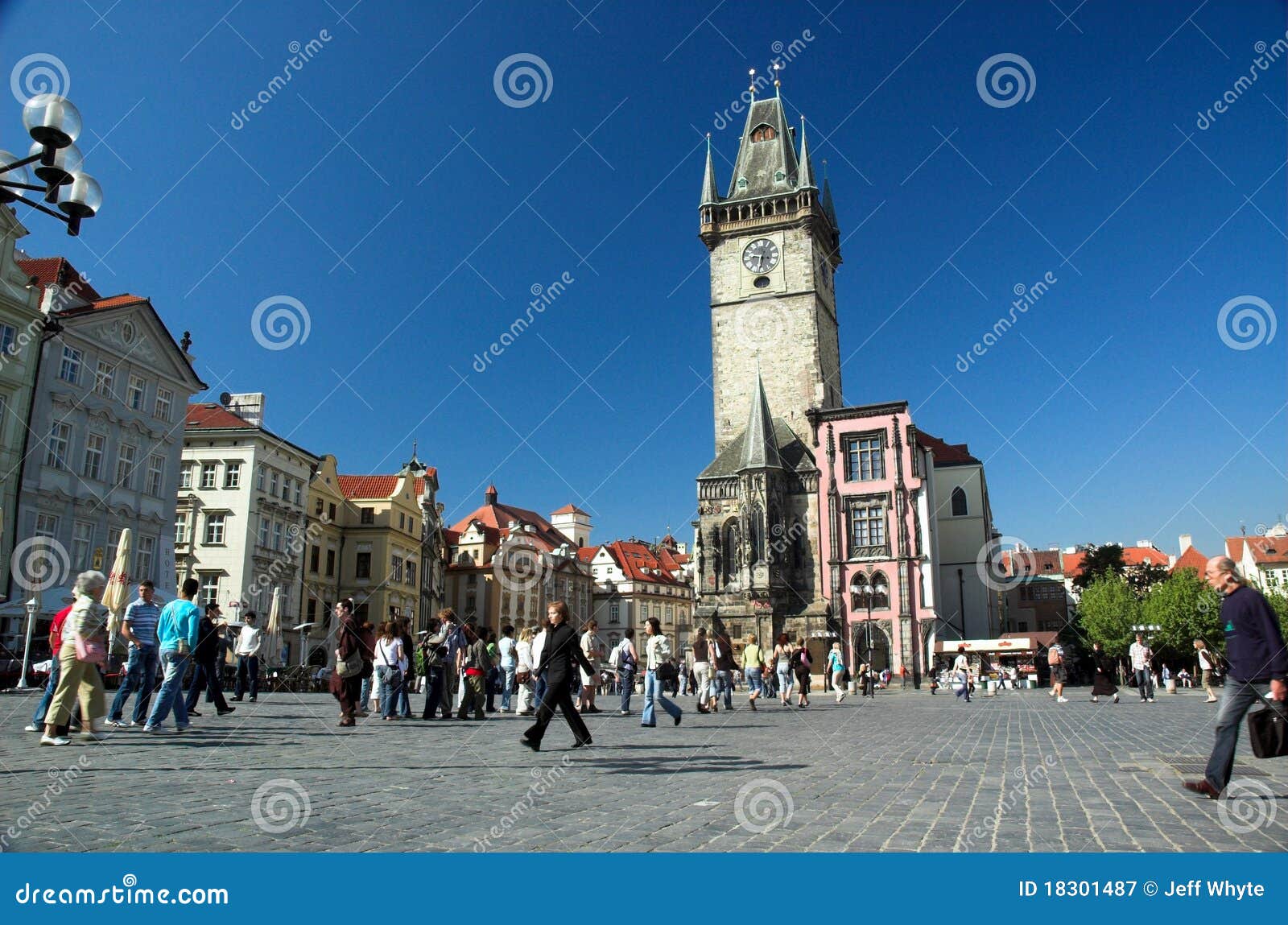 Alter Rathausplatz, Prag redaktionelles stockfotografie. Bild von ...