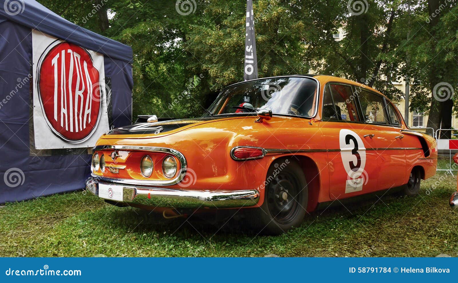 Alter Sport und Rennwagen redaktionelles stockbild. Bild von fahrzeuge ...