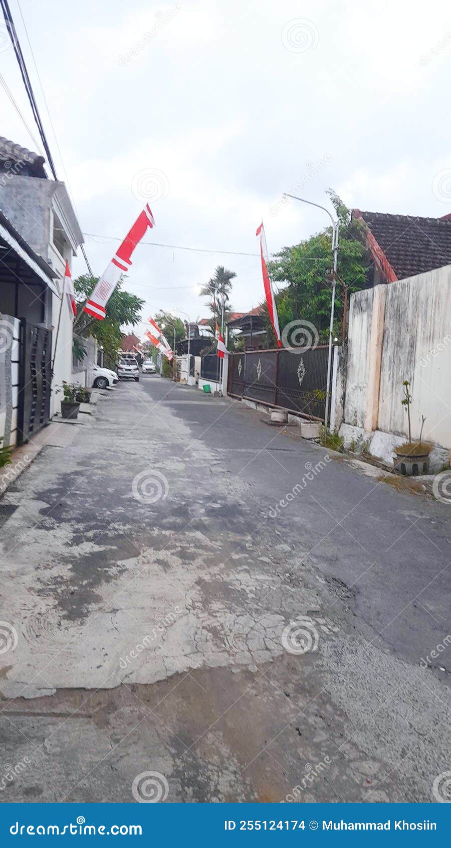 An Alternate Way in the City Stock Photo - Image of alternate, wall ...