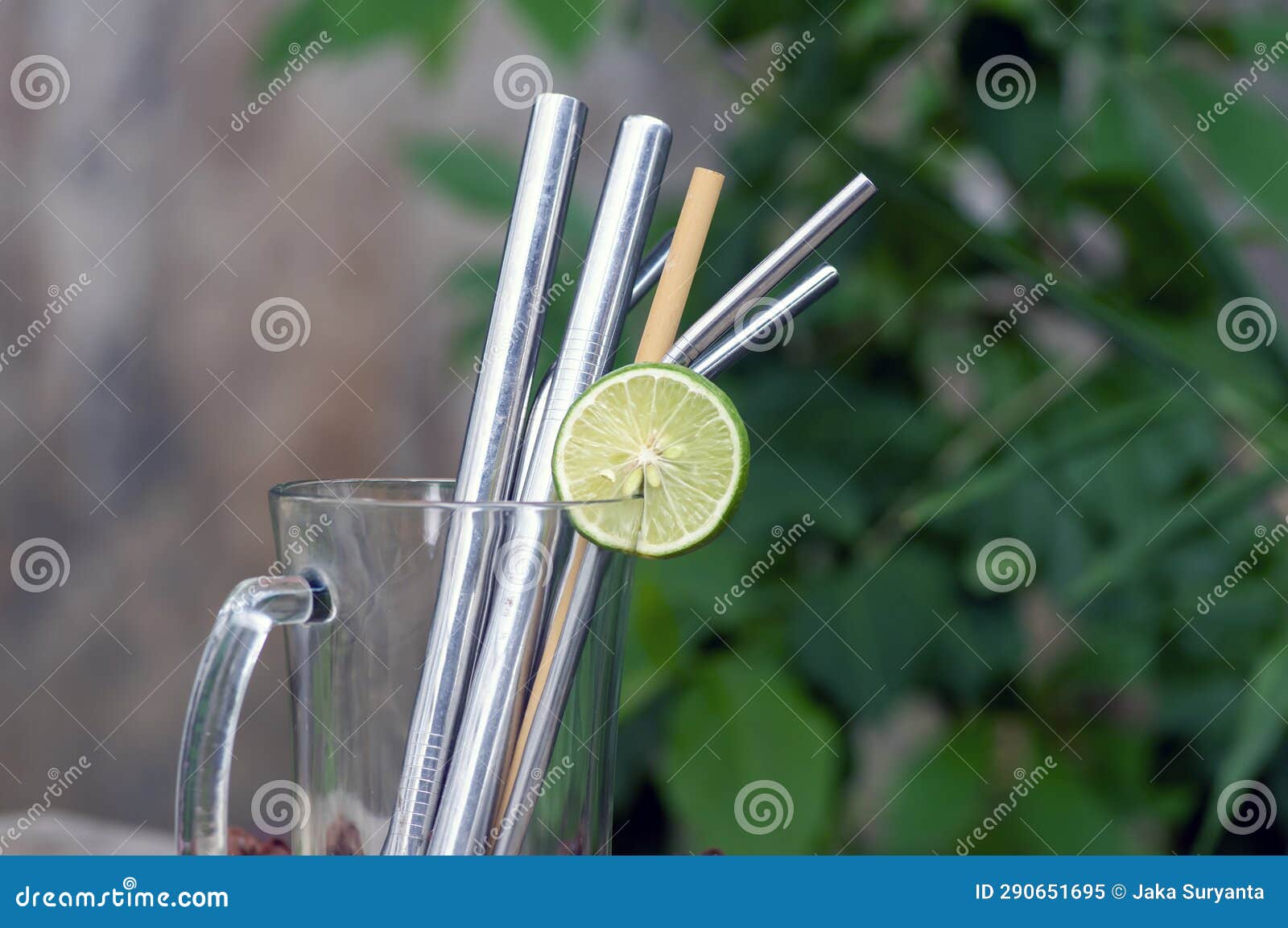 An Alternative To Reducing Plastic Straws. the Concept of Reducing Non ... An Alternative To Reducing Plastic Straws. the Concept of Reducing Non ...